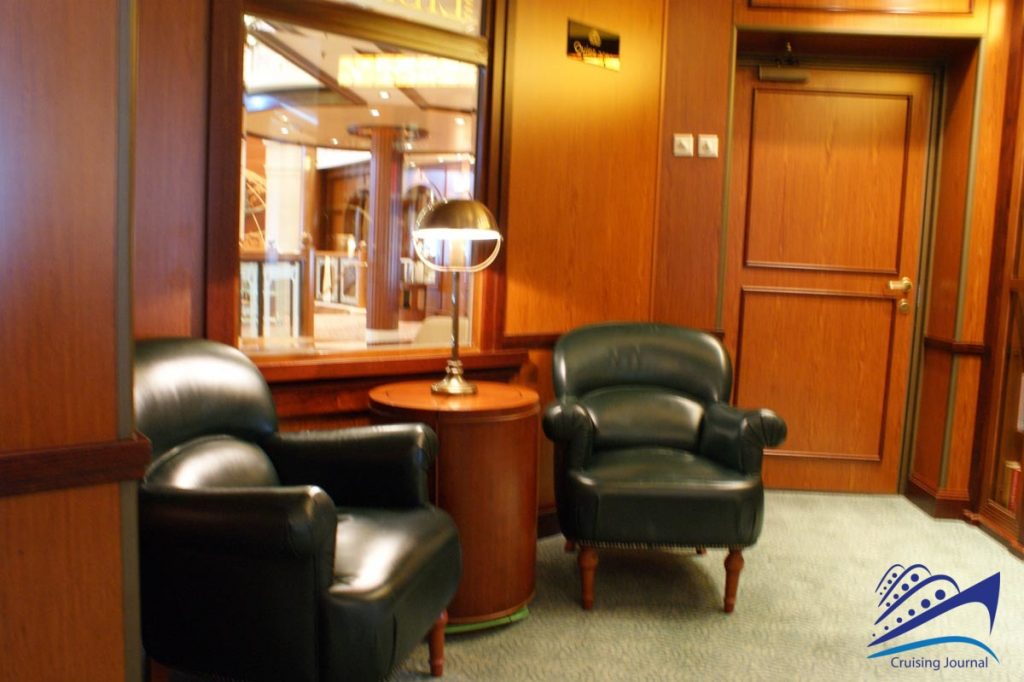 Queen Victoria: portrait of a queen | Cruising Journal