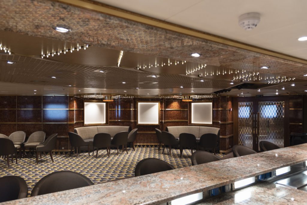 Silver Moon: elegance and innovation from Silversea | Cruising Journal