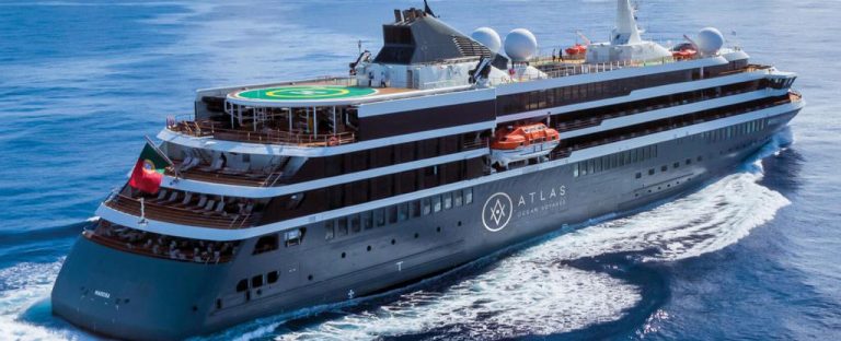 Introduction to the World Traveller | Cruising Journal