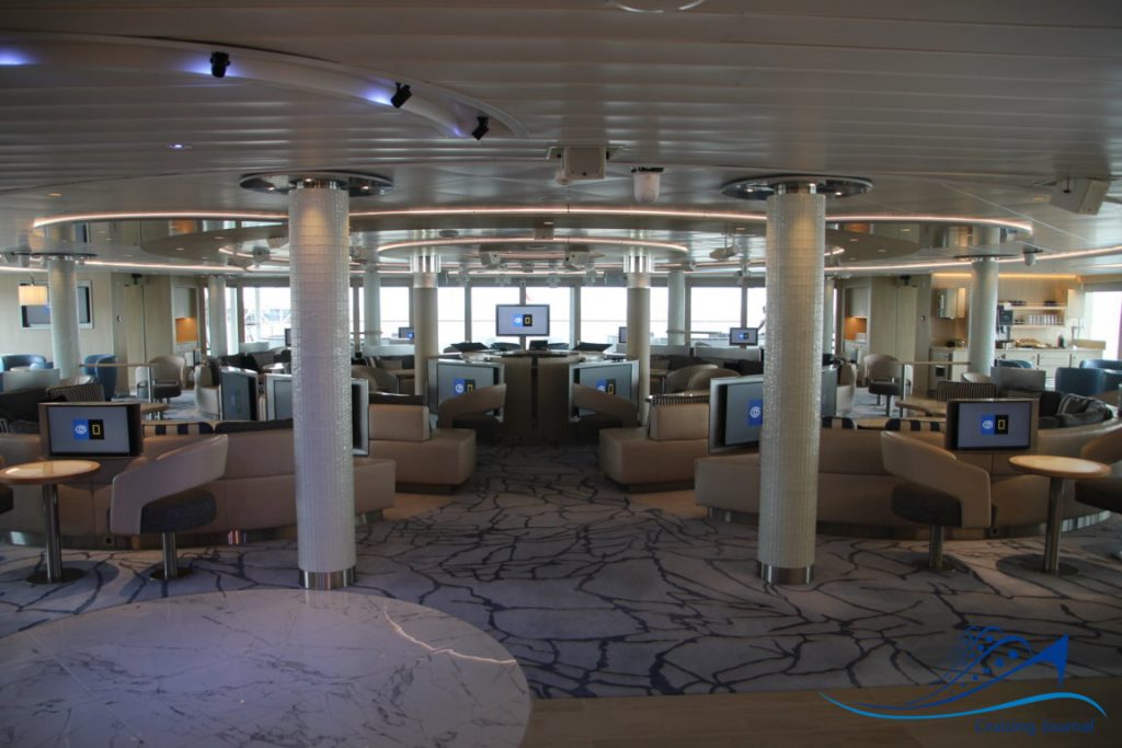 National Geographic Resolution: The Photo Gallery | Cruising Journal