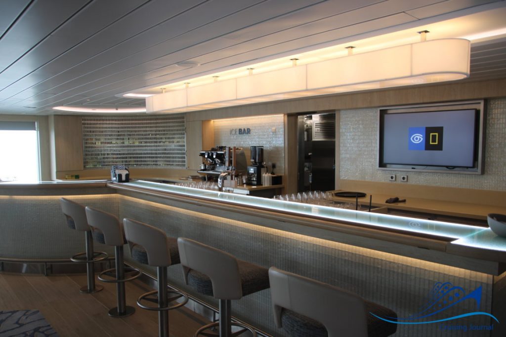 National Geographic Resolution: The Photo Gallery | Cruising Journal