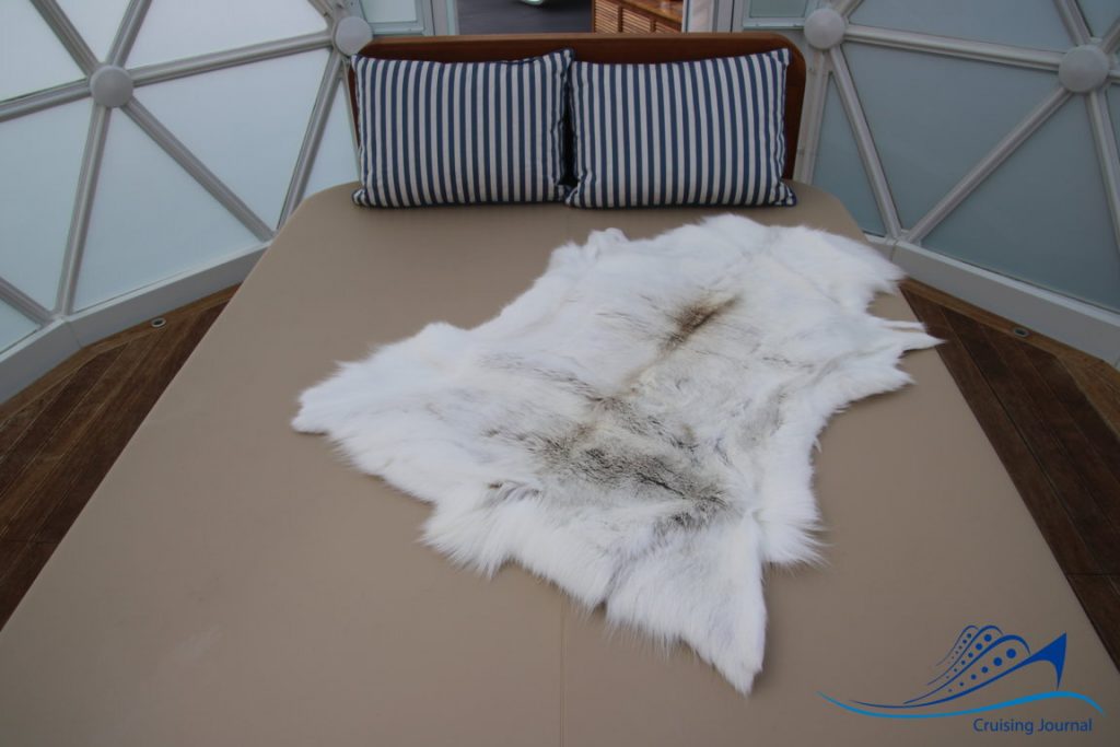 National Geographic Resolution: The Photo Gallery | Cruising Journal