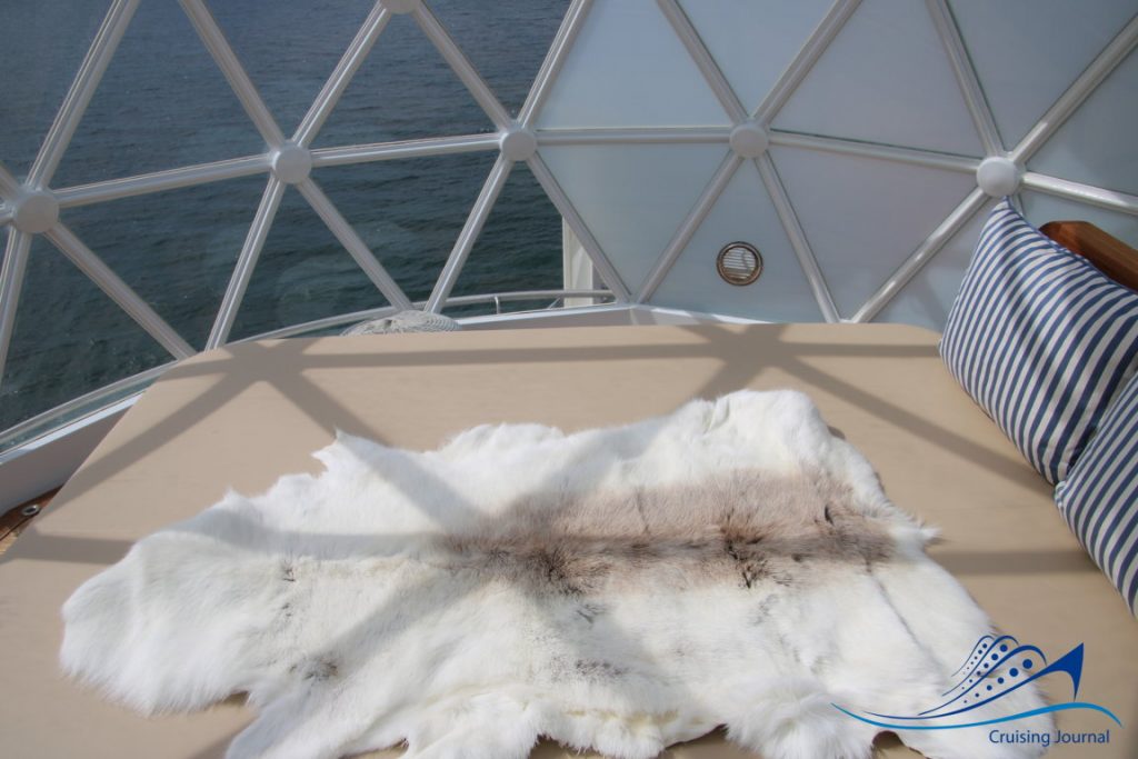 National Geographic Resolution: The Photo Gallery | Cruising Journal