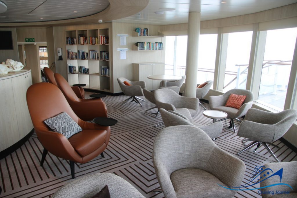 National Geographic Resolution: The Photo Gallery | Cruising Journal