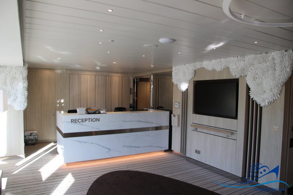 National Geographic Resolution: The Photo Gallery | Cruising Journal