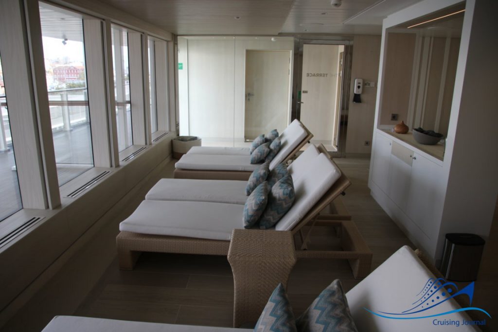 National Geographic Resolution: The Photo Gallery | Cruising Journal