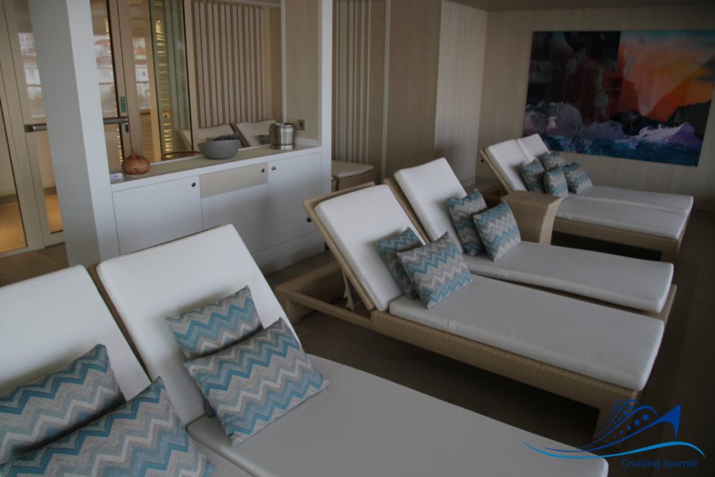 National Geographic Resolution: The Photo Gallery | Cruising Journal