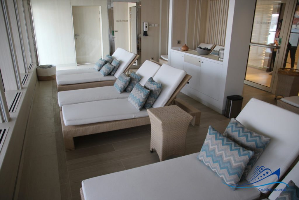 National Geographic Resolution: The Photo Gallery | Cruising Journal