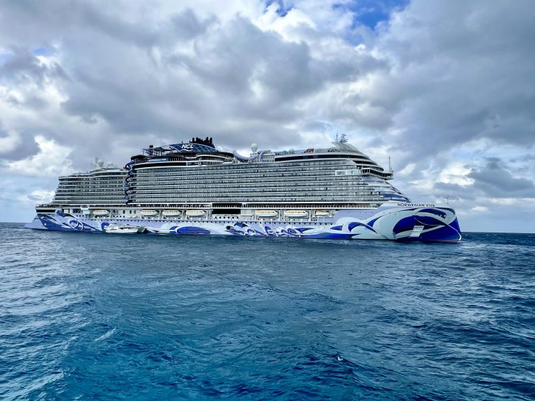 Norwegian Cruise Line: V!VA – Live it Up! | Cruising Journal